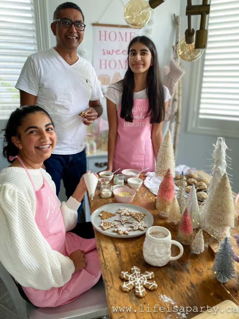 Christmas Cookie Party - Life is a Party