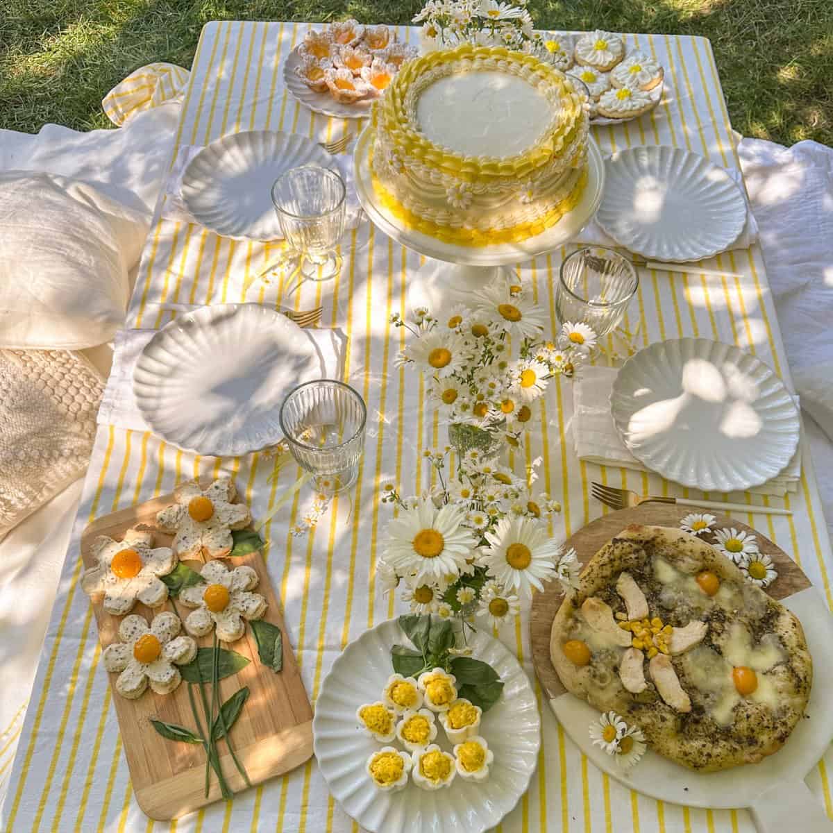Daisy Themed Party Ideas - Life is a Party